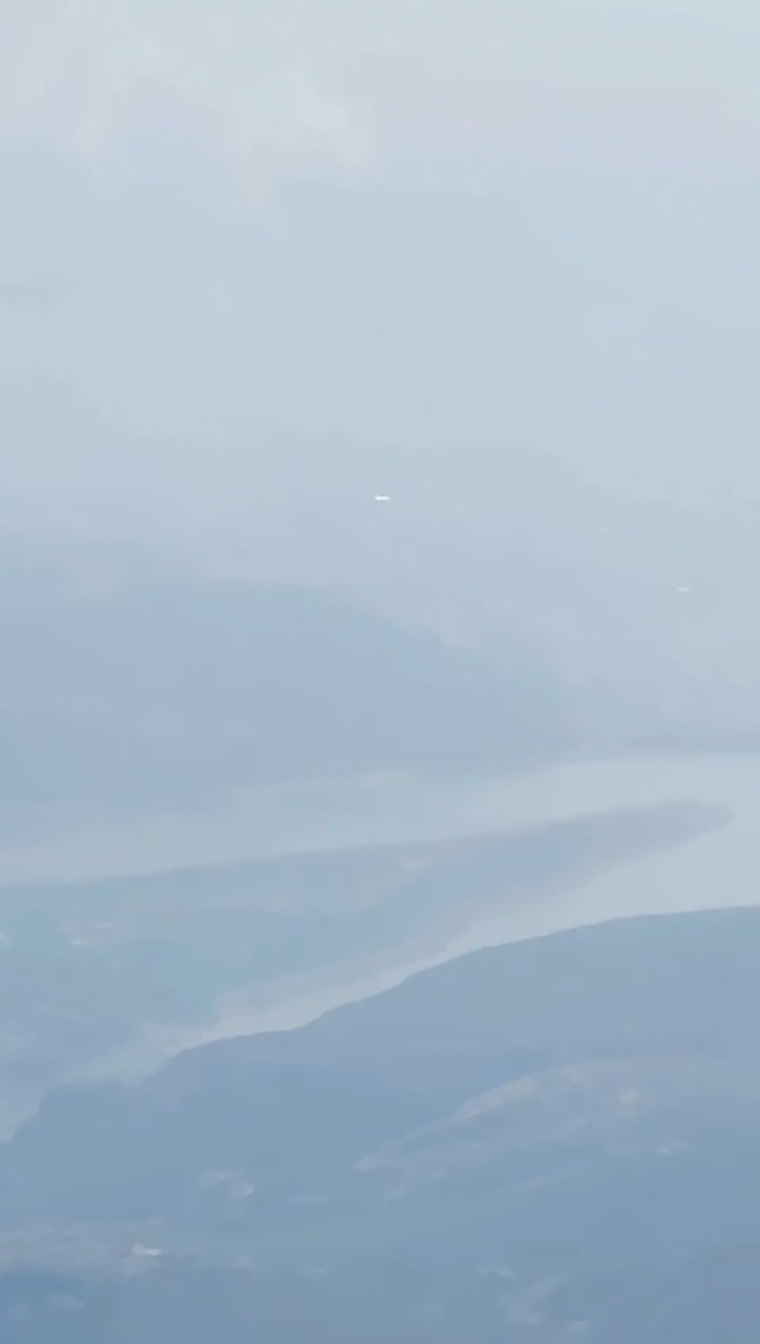 Tictac shape UAP caught in Drakensberg mountain South Africa - UFO FEED