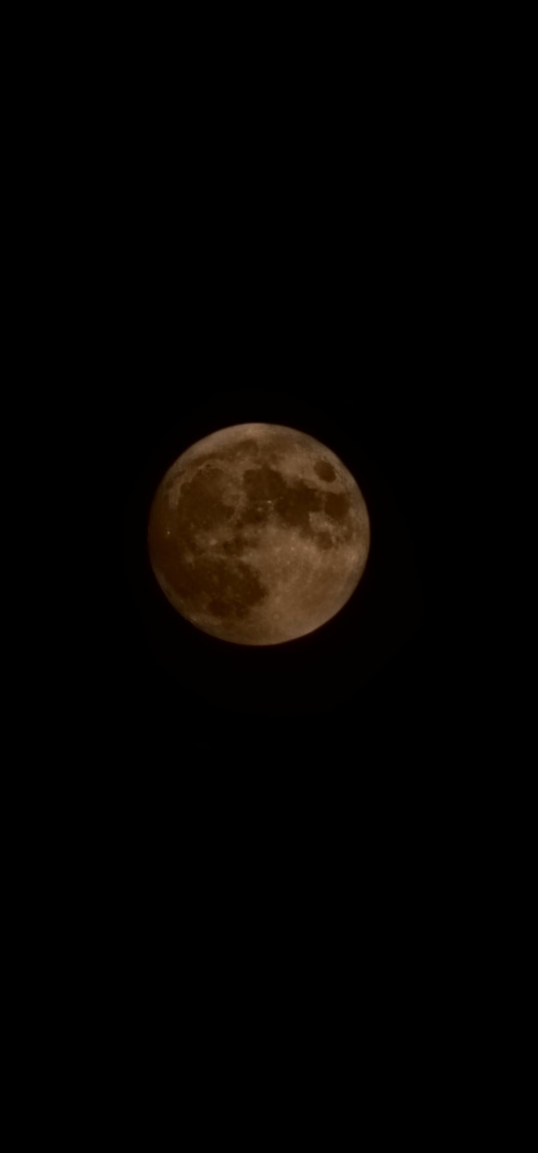 Photos of the moon, 30 minute intervals - UFO FEED
