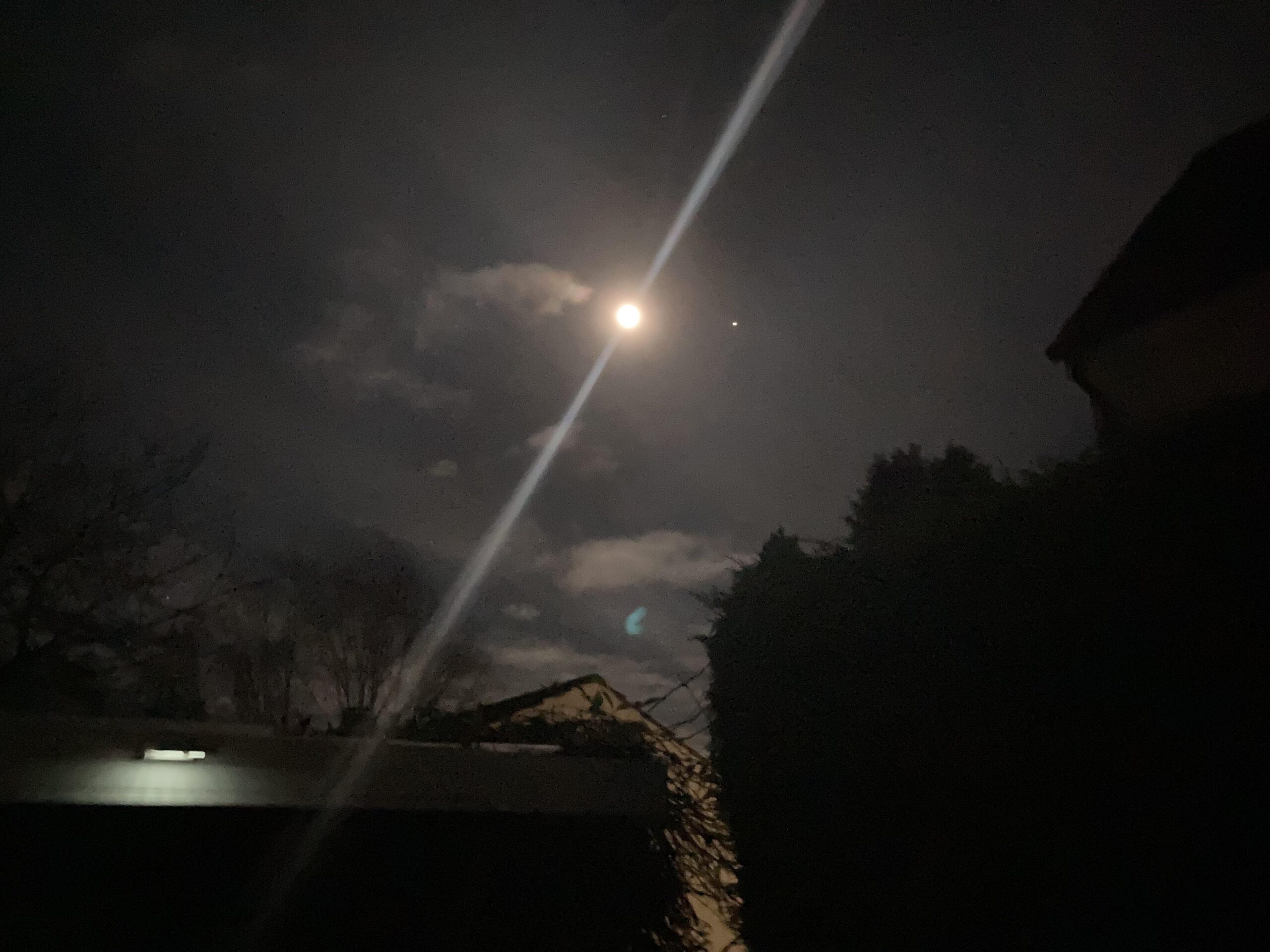 Moon and Jupiter from Northern England. – UFO FEED