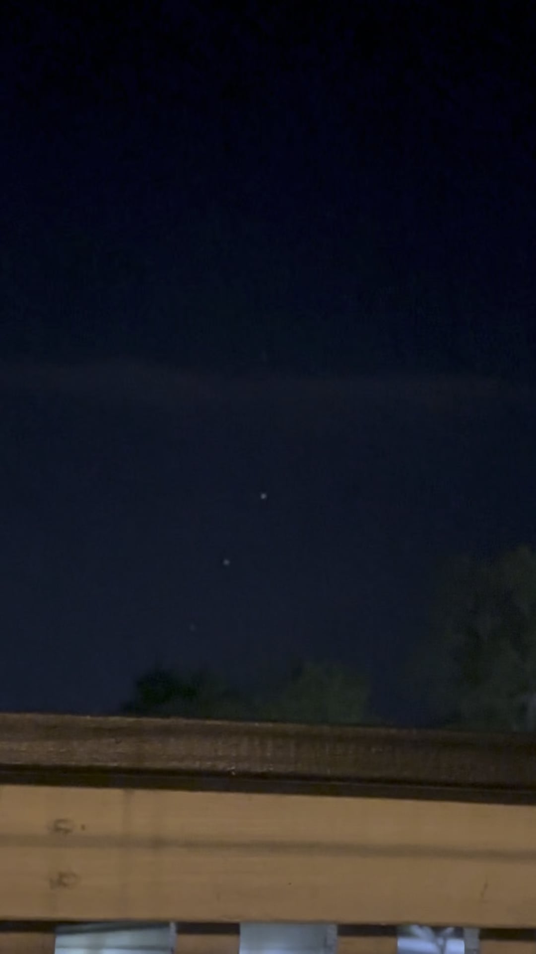 Slow moving lights – UFO FEED