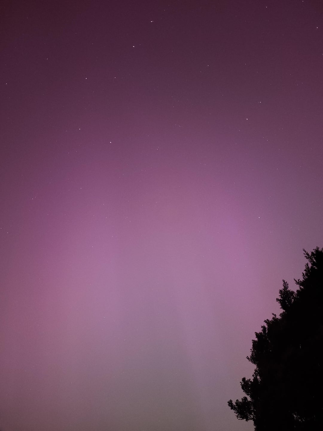 Pictures of the northern lights in Ireland. - UFO FEED