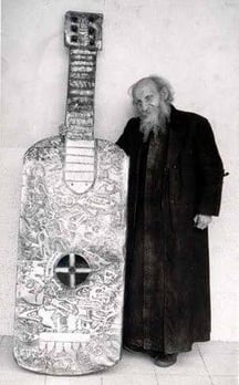 Giant sized artifacts in South & C. America, Native Americans ...