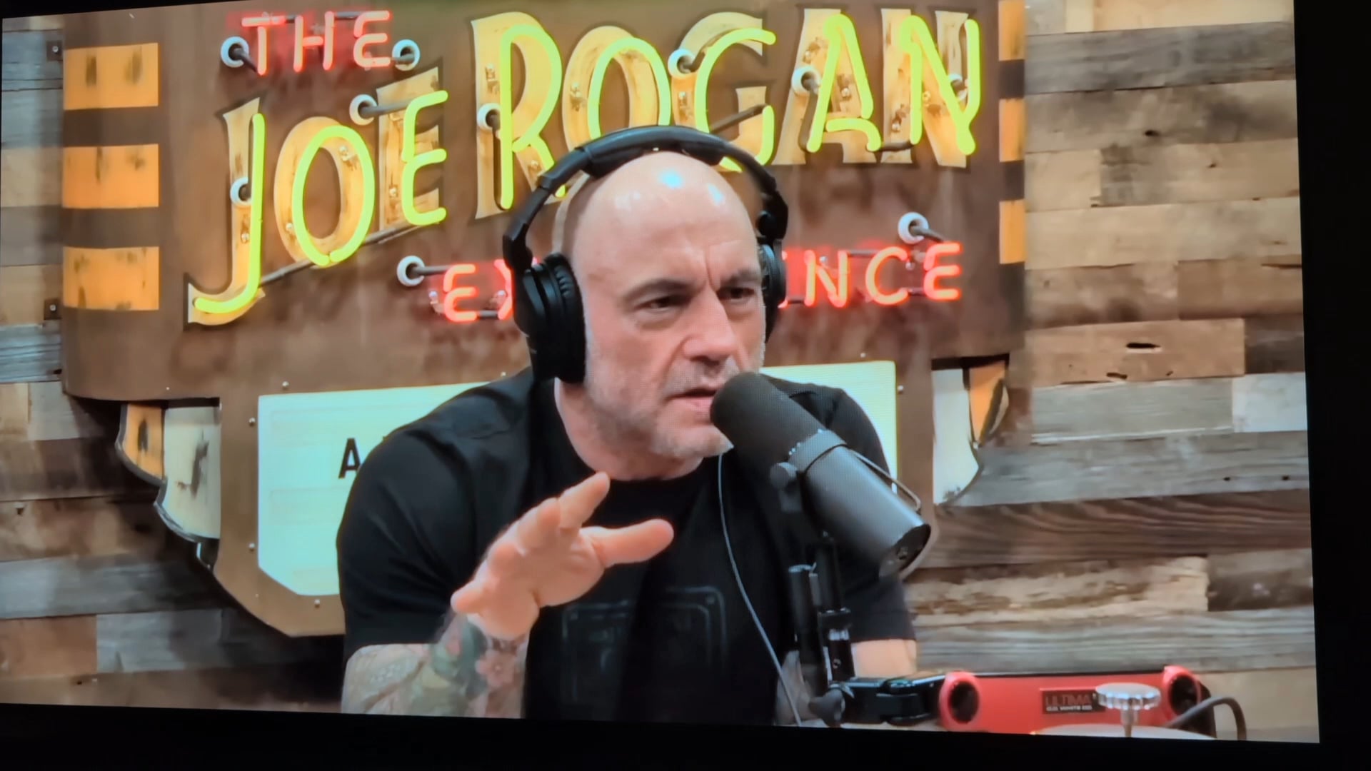 Joe Rogan Poses a Serious Question about Aliens to Ky Dickens only to ...
