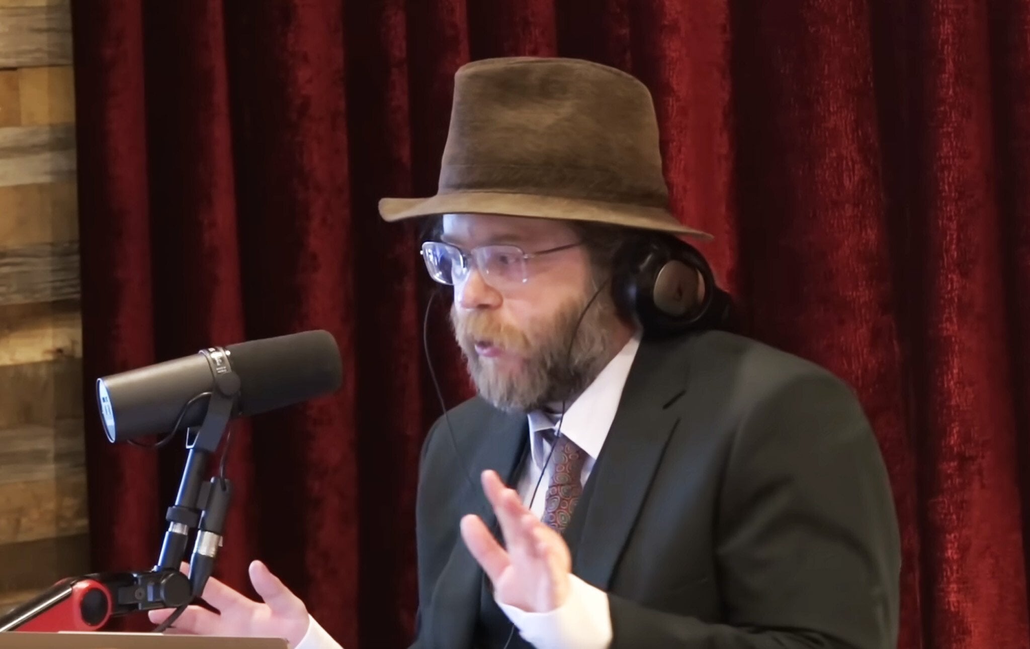 Why Joe Rogan Believes In Fake Archaeology - UFO FEED