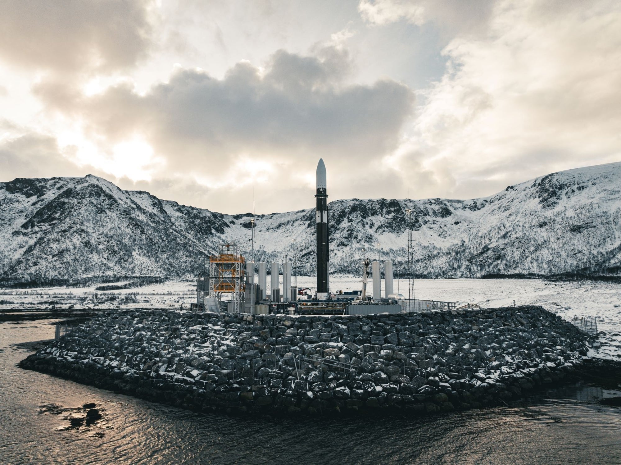 German Firm Eyes New Window for Europe’s First Commercial Orbital ...