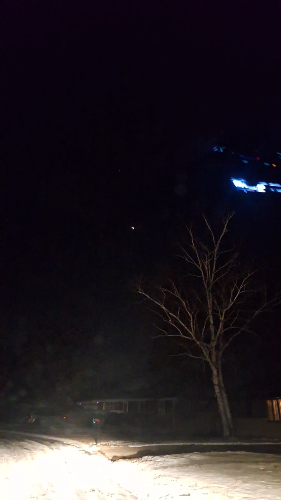 Can someone help me identify if this is a UAP? - UFO FEED