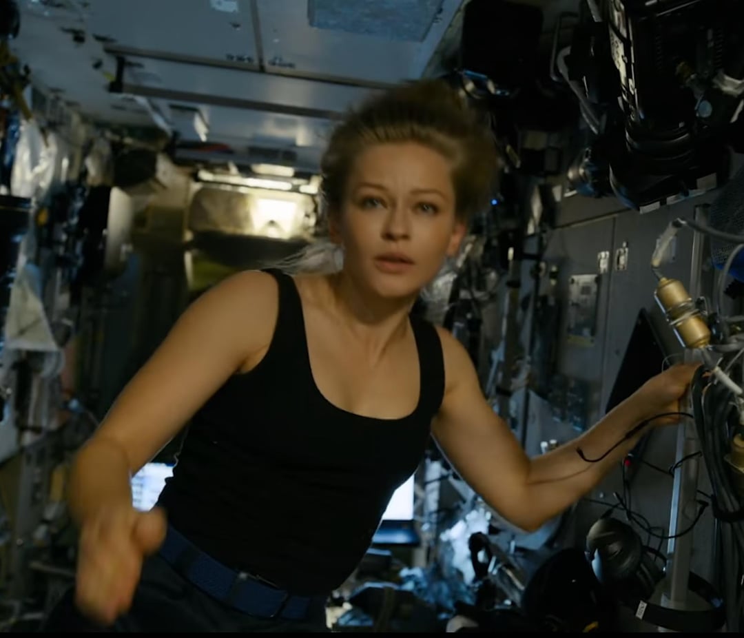 First space movie star - UFO FEED