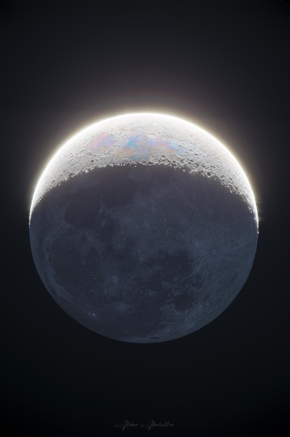 My clearest HDR Moon photographed in my backyard. - UFO FEED