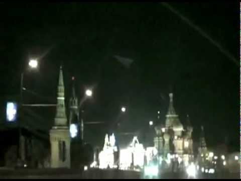Black Pyramid over Kremlin/Moscow - Uploaded 14 years ago - UFO FEED