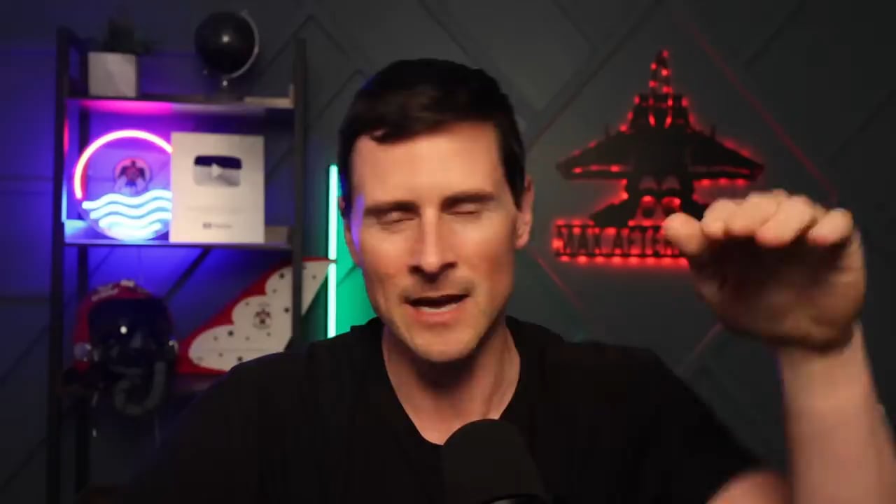 Former U.S. Air Force combat pilot Ryan Graf says he witnessed a ...