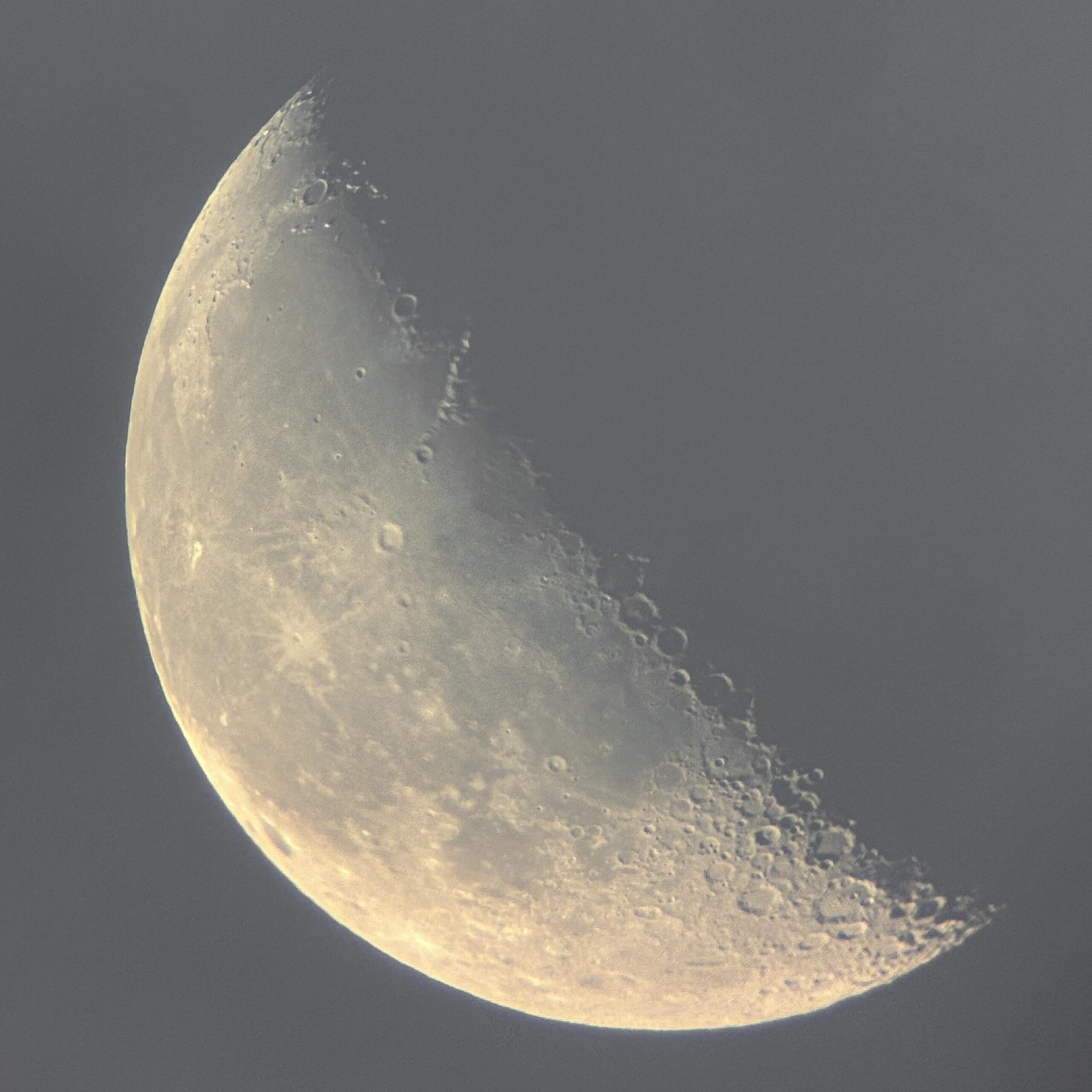 The Morning Moon After Sunrise. – UFO FEED