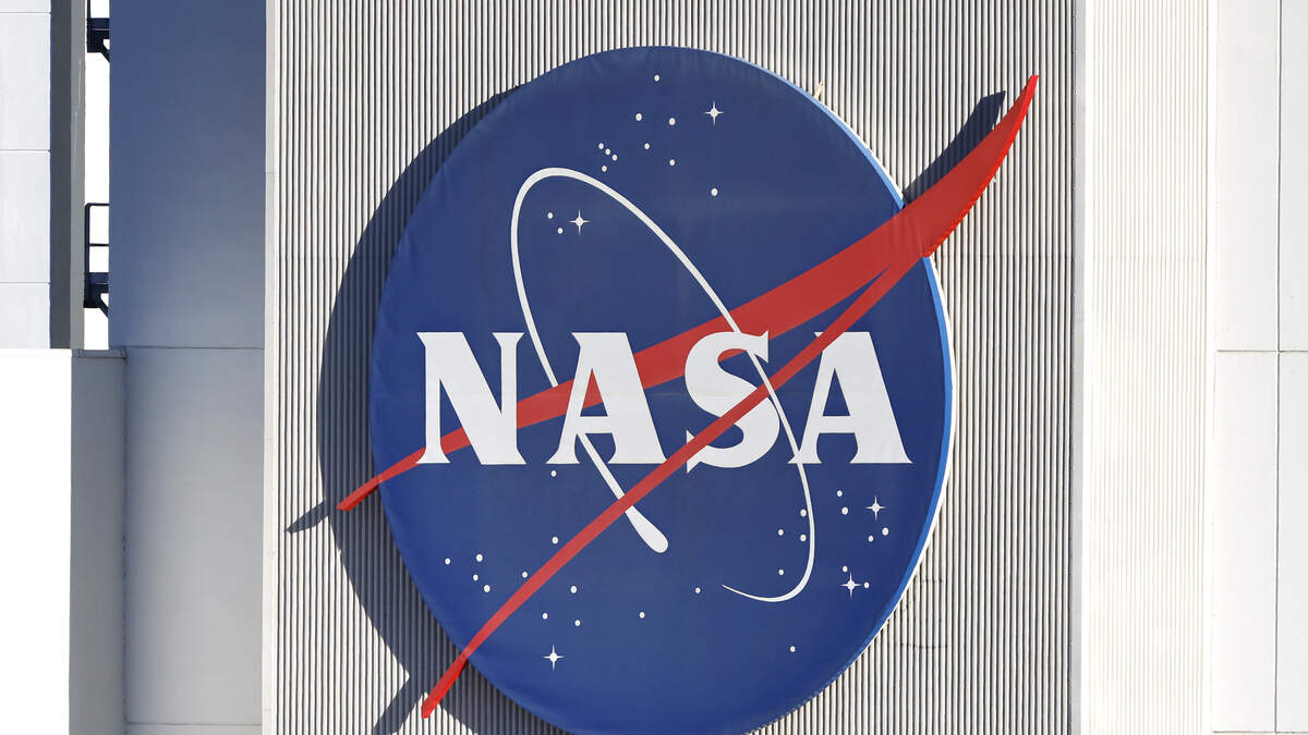 NASA Holding Live Event to Share Never-before-seen Images of Comet 3I ...