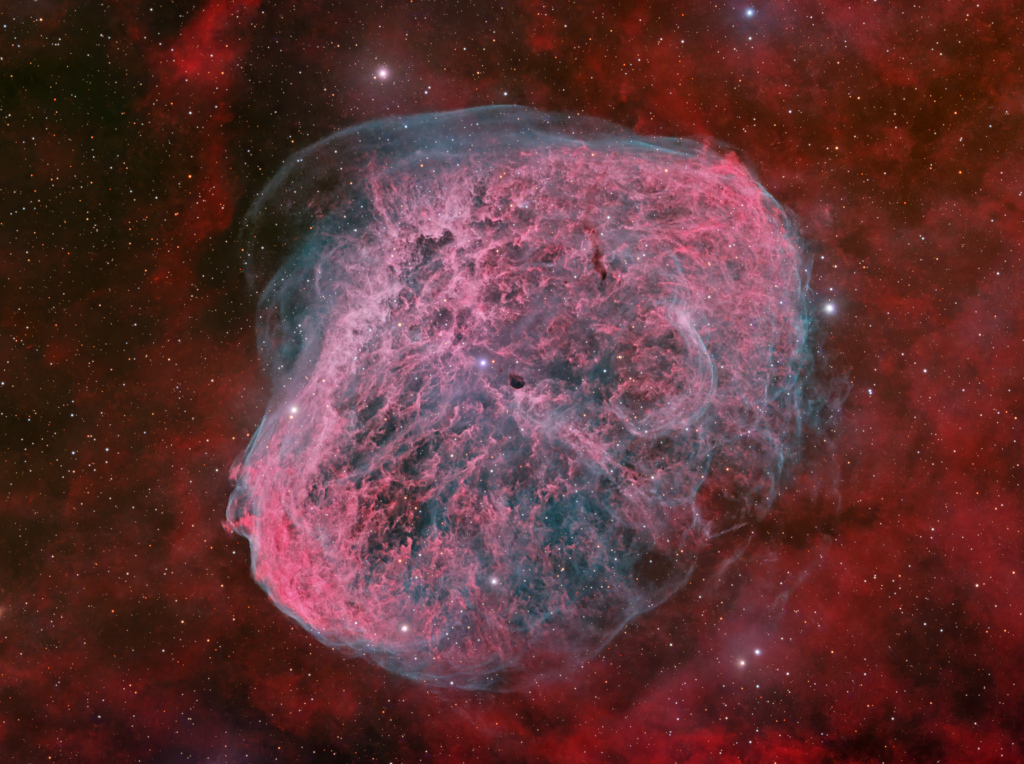 APOD: 2025 November 28 - NGC 6888: The Crescent Nebula - UFO FEED