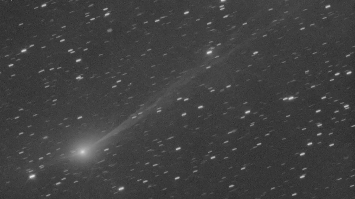 Interstellar comet 3I/ATLAS shines in new image captured after close ...