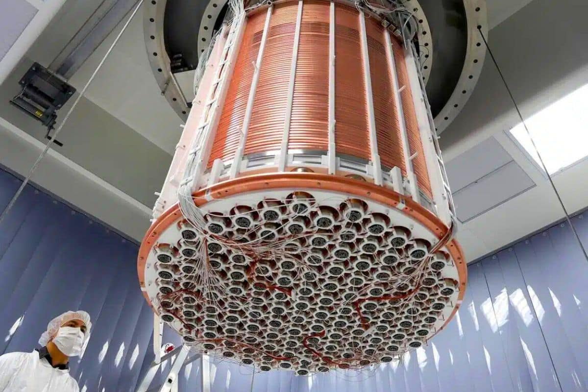 1,000 billion times the age of the universe: an atomic decay that ...