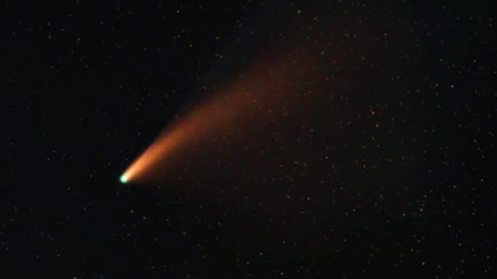 ATLAS Comet Falls Apart Near The Sun, Astronomers Capture Rare Break-Up ...