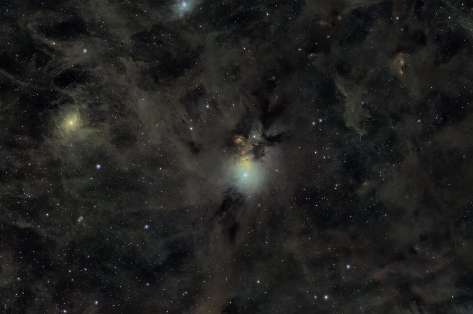 NGC 1333 - A Brilliantly Dynamic Reflection Nebula [OC] - UFO FEED
