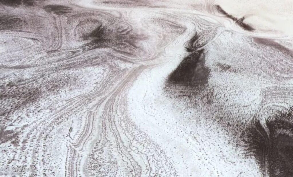 Snow on Mars? These Incredible Images of the Red Planet Are Leaving ...