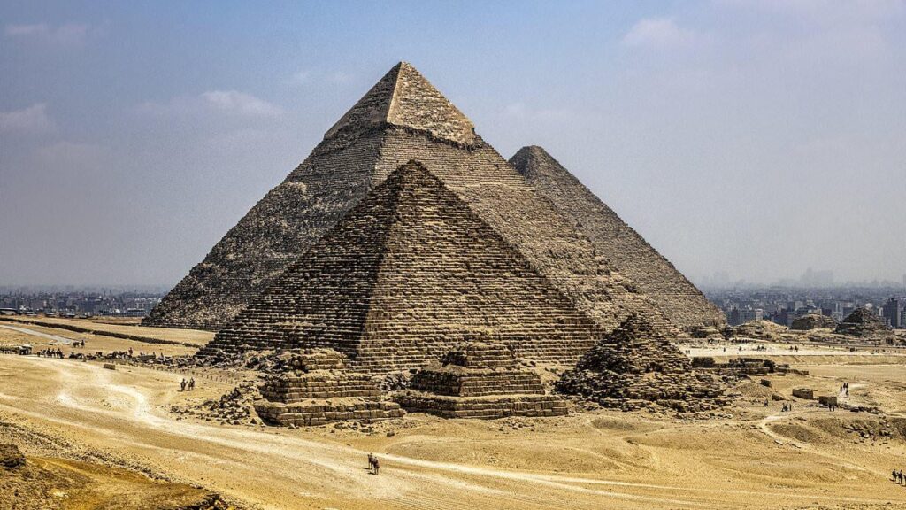 Hidden mega-structures beneath Egypt's Giza pyramids 'confirmed' - UFO FEED