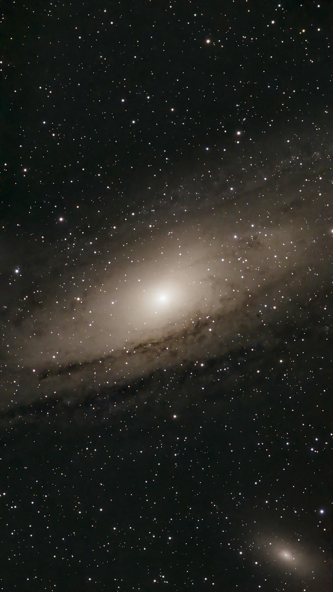 Tonight's 30 Minute Exposure Of The Andromeda Galaxy. - UFO FEED