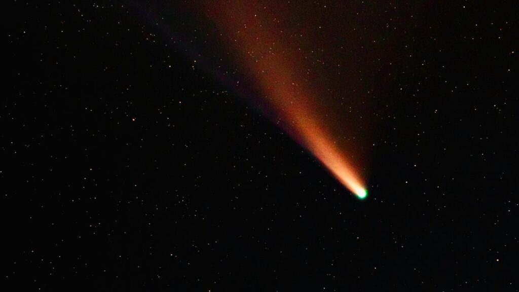 3I/ATLAS Secrets: Scientists Clock Massive Water Loss From Alien Comet ...