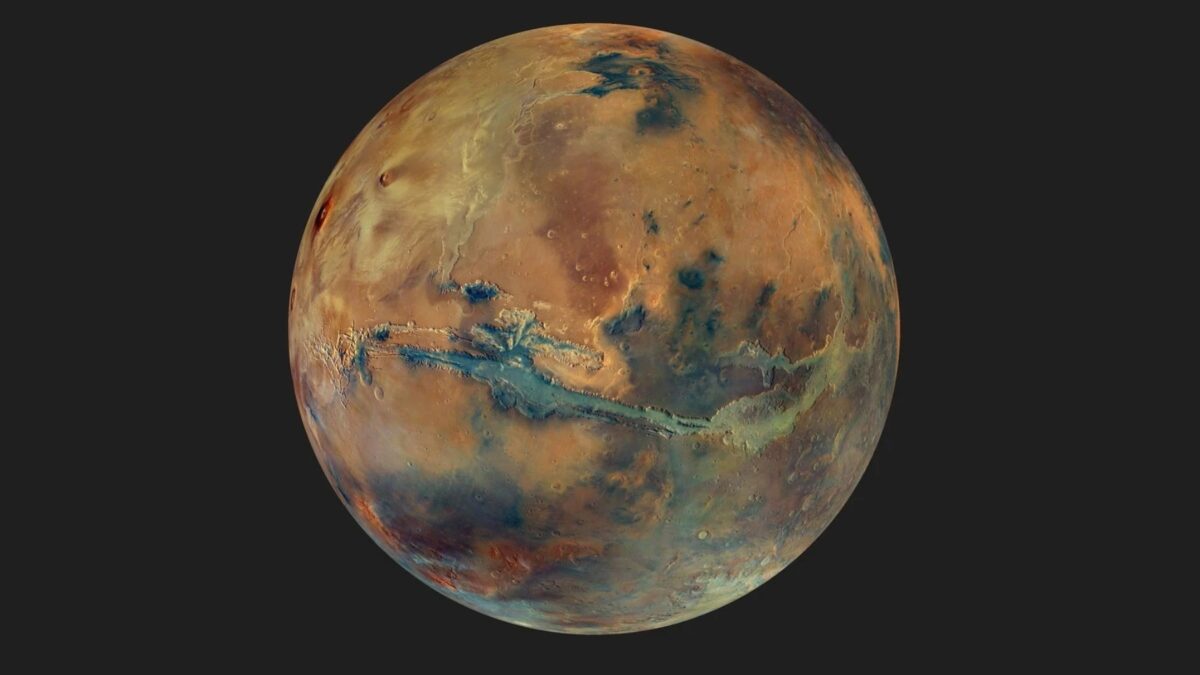 Goodbye to the myth of the red planet—the European Space Agency reveals ...