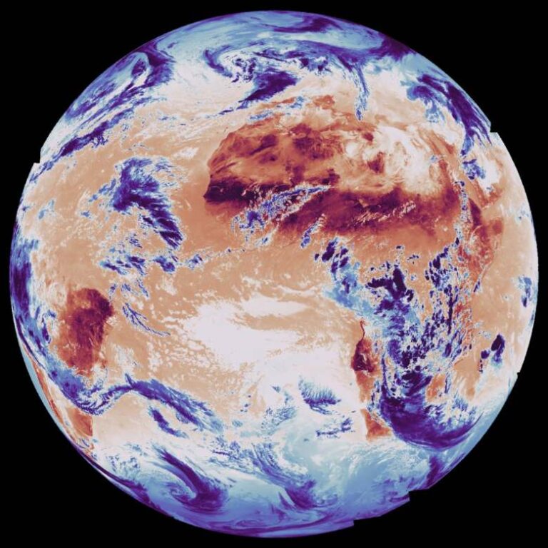 ESA reveals first images from the groundbreaking Meteosat Third ...