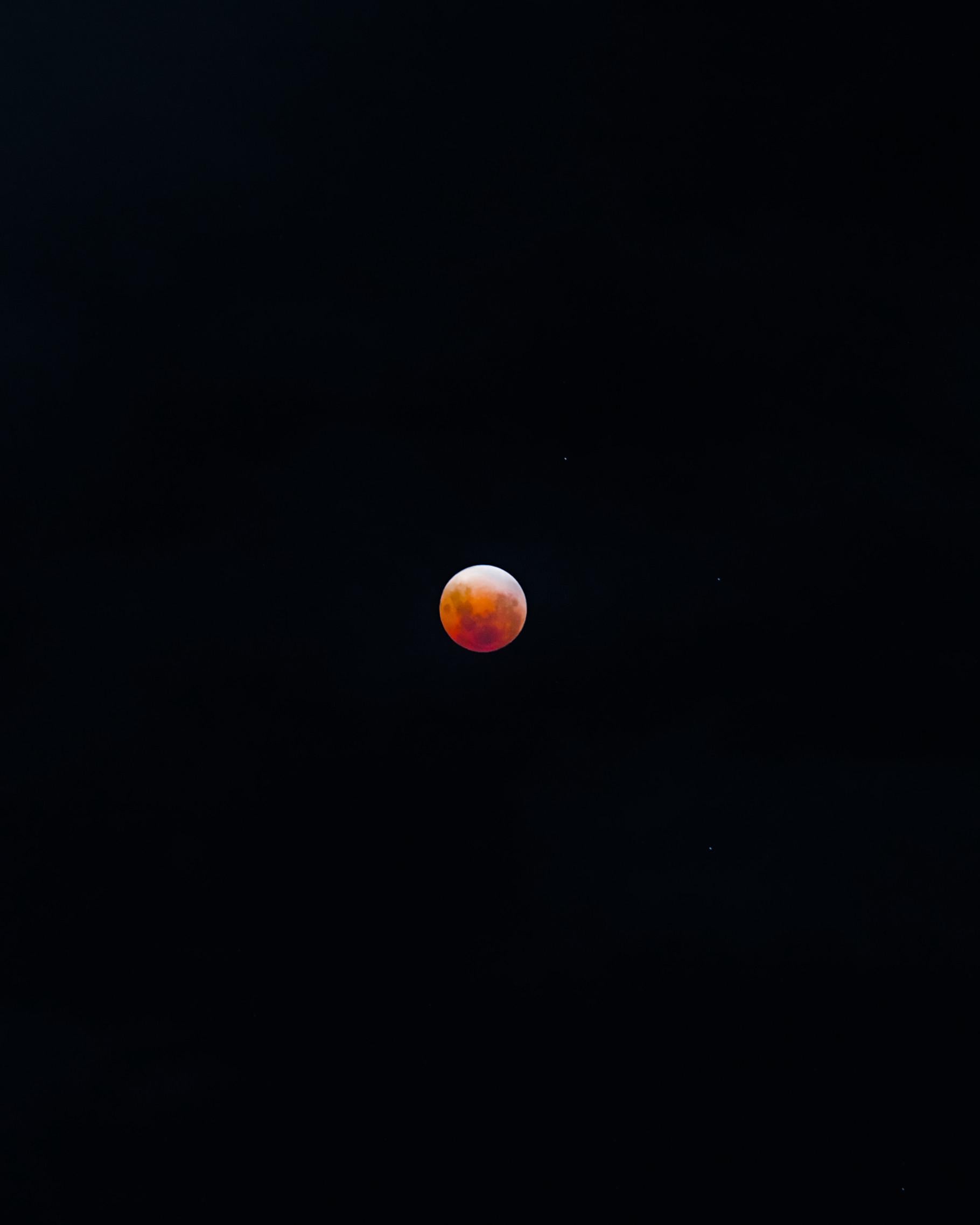 Blood Moon in Melbourne, Australia - UFO FEED